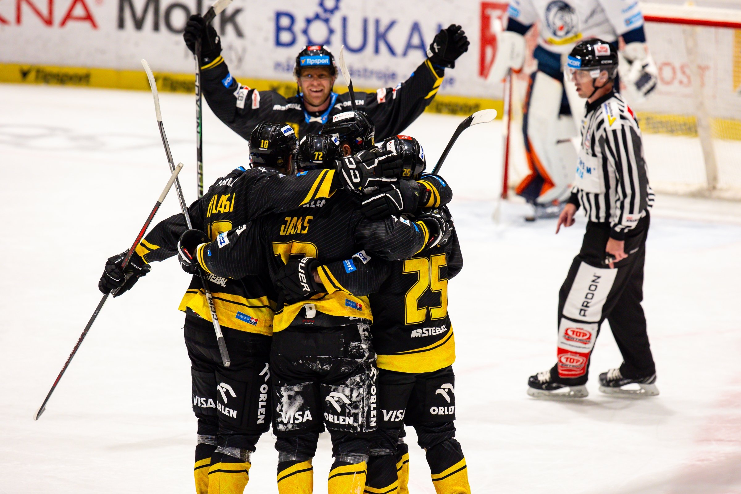 Litvínov přehrál Liberec a posouvá se do nejlepší čtyřky | HC VERVA ...